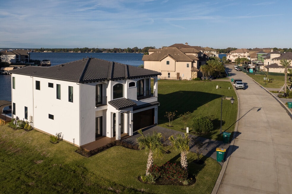 Moving to Conroe TX? Learn about renting in Conroe | Apartments.com