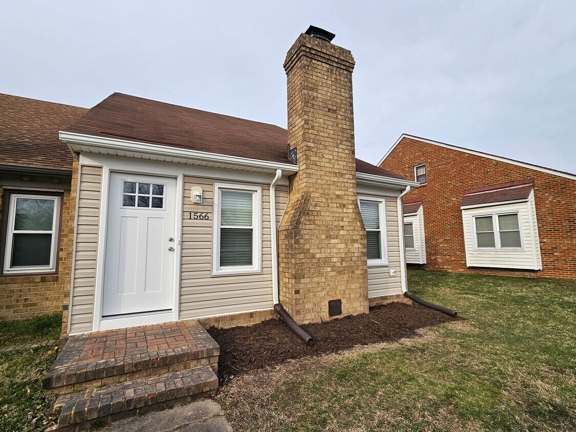 1566 Crescent Pointe Ln, Virginia Beach, VA 23453 - House Rental in ...
