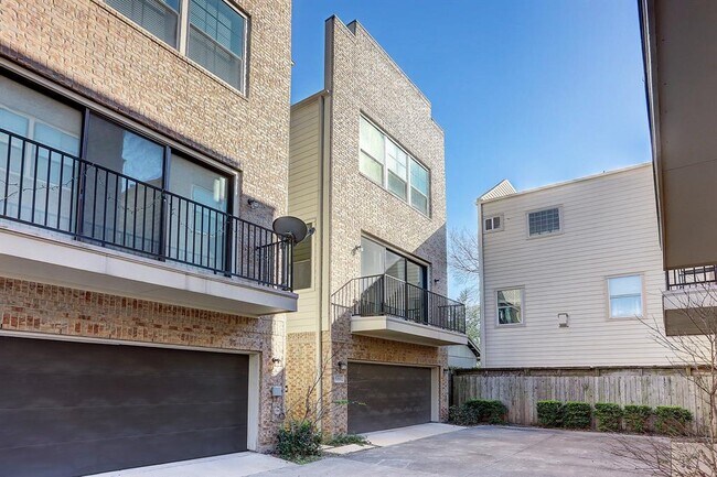 5311 Petty St, Houston, TX 77007 - House Rental in Houston, TX ...