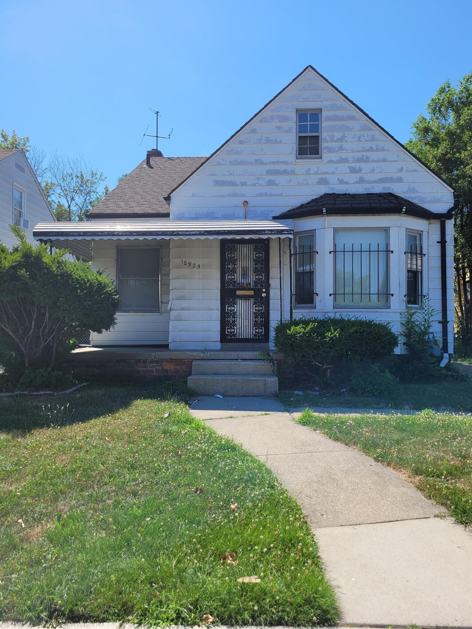 18925 Maine St, Detroit, MI 48234 - House Rental in Detroit, MI ...