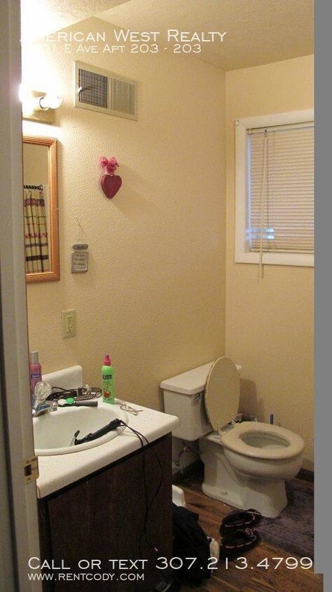 2901 E Ave Unit 203, Cody, WY 82414 - Room for Rent in Cody, WY ...