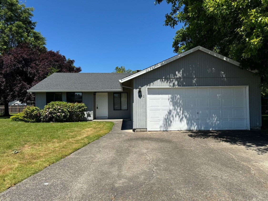 831 NE Thomas Ct, Hillsboro, OR 97124 - House Rental in Hillsboro, OR | Apartments.com