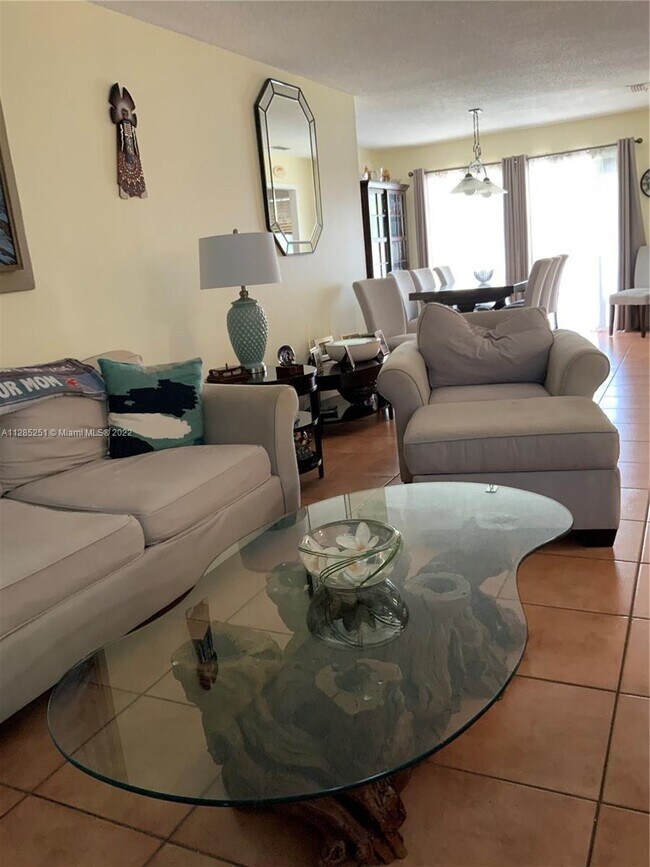 5780 SW 59Th Pl, South Miami, FL 33143 - House Rental in South Miami ...