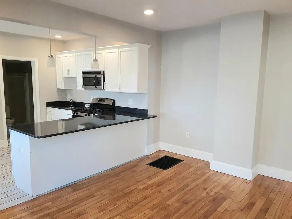 10 Howell Ct Unit 1, Chelsea, MA 02150 - 10 Howell Ct Chelsea, MA 02150 ...