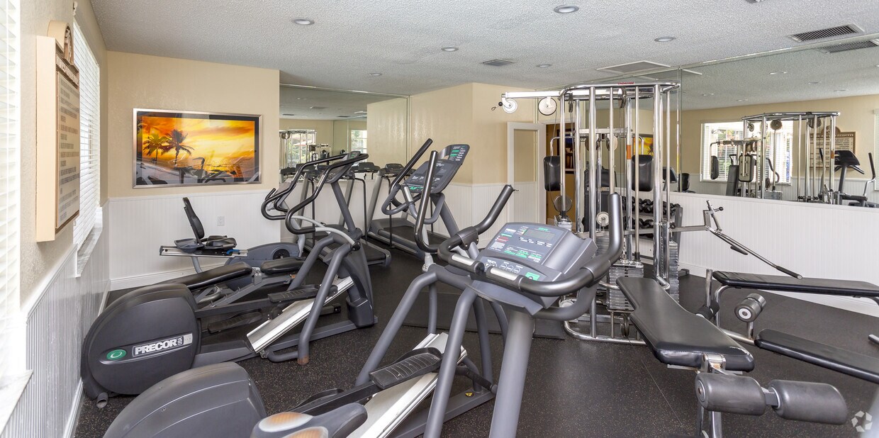 WATERFORD LANDING APARTMENTS Casas adosadas de renta - Miami, FL ...