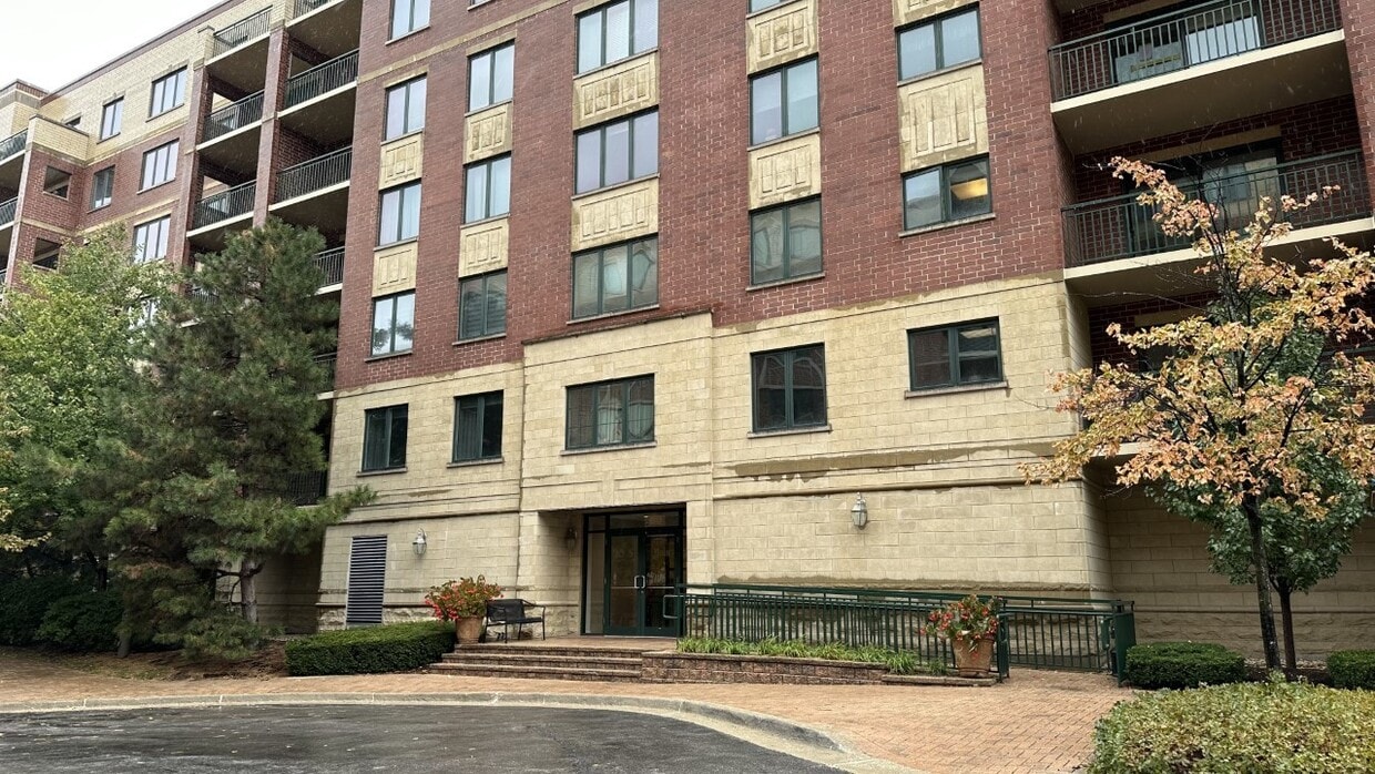 20 S Main St Unit 506, Mount Prospect, IL 60056 - Condo for Rent in ...
