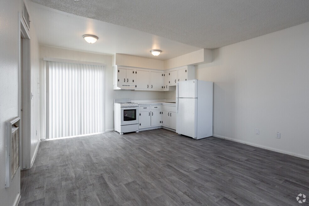 Apartments for Rent under $600 Near The Foothills Townhomes ...