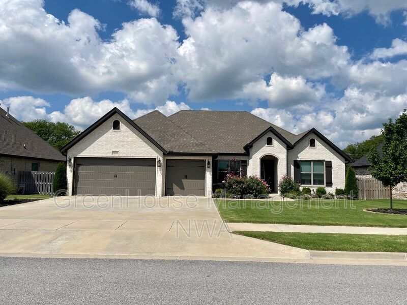 1070 Elizabeth Dr, Centerton, AR 72713 - House Rental in Centerton, AR ...