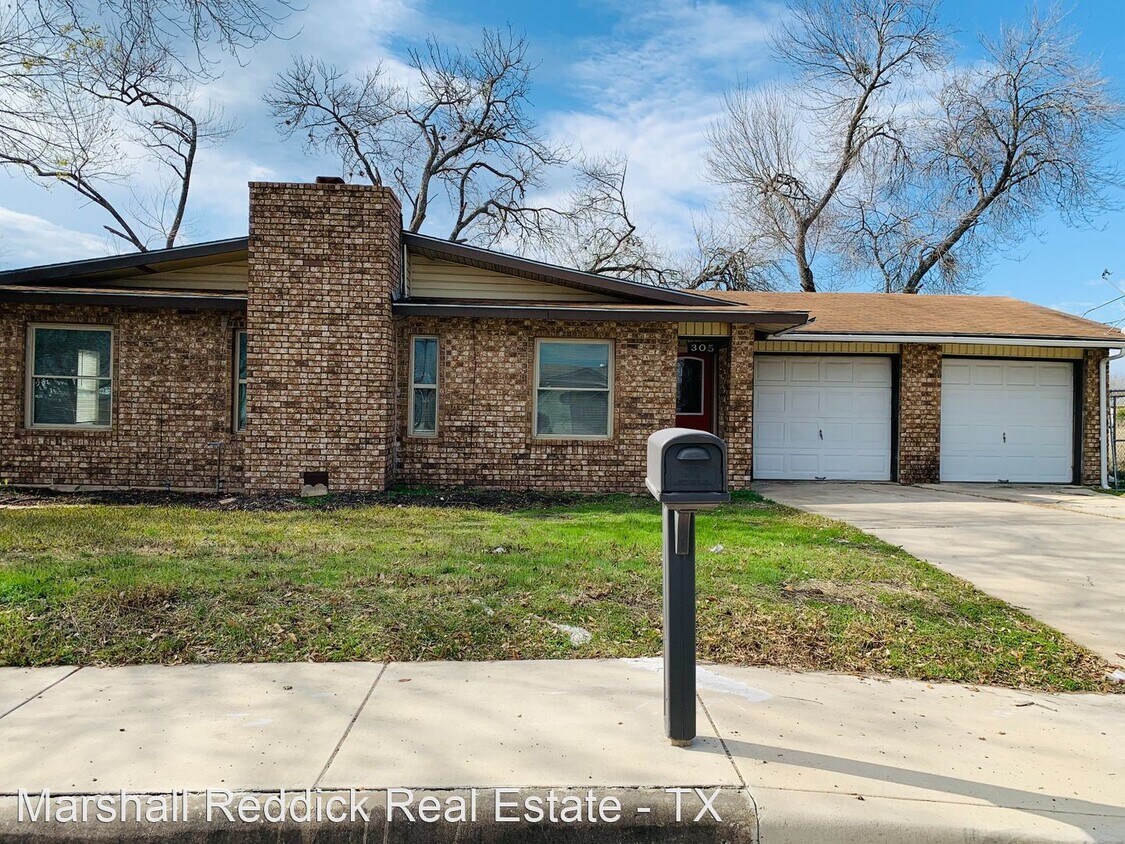 305 Toepperwein Rd, Converse, TX 78109 - House Rental in Converse, TX ...