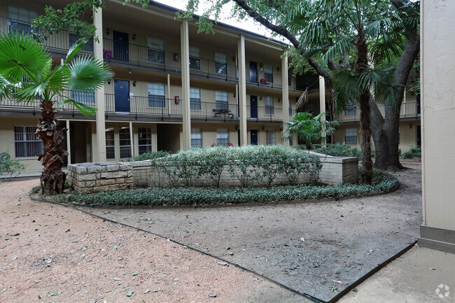 Acacia Cliffs Apartments - Austin, TX | Apartments.com