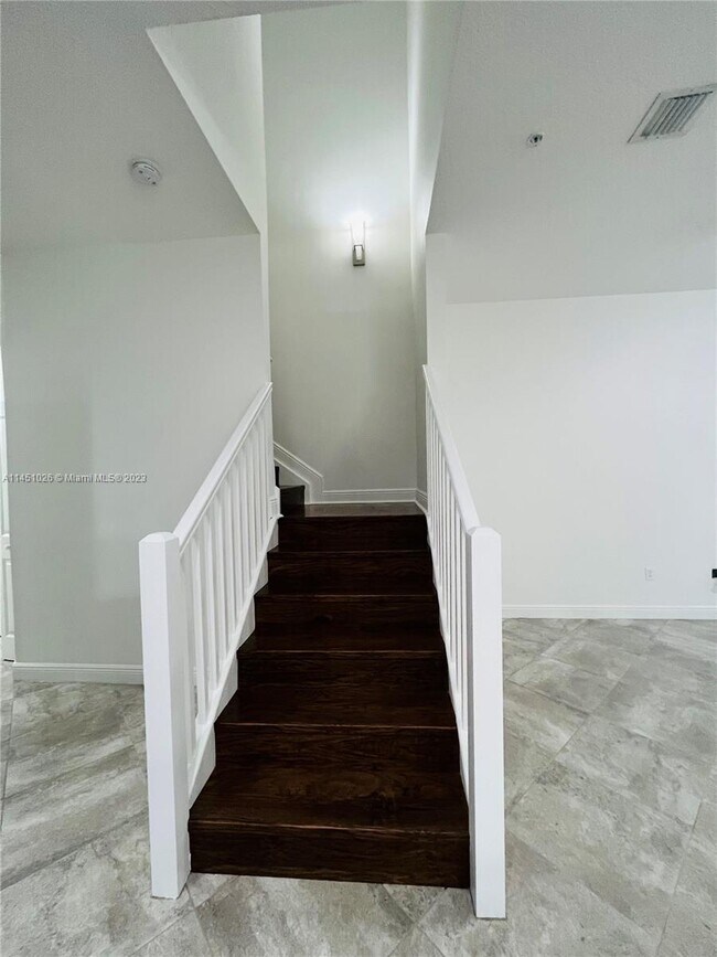 12432 NW 18th Ct, Pembroke Pines, FL 33028 - Townhome Rentals in ...