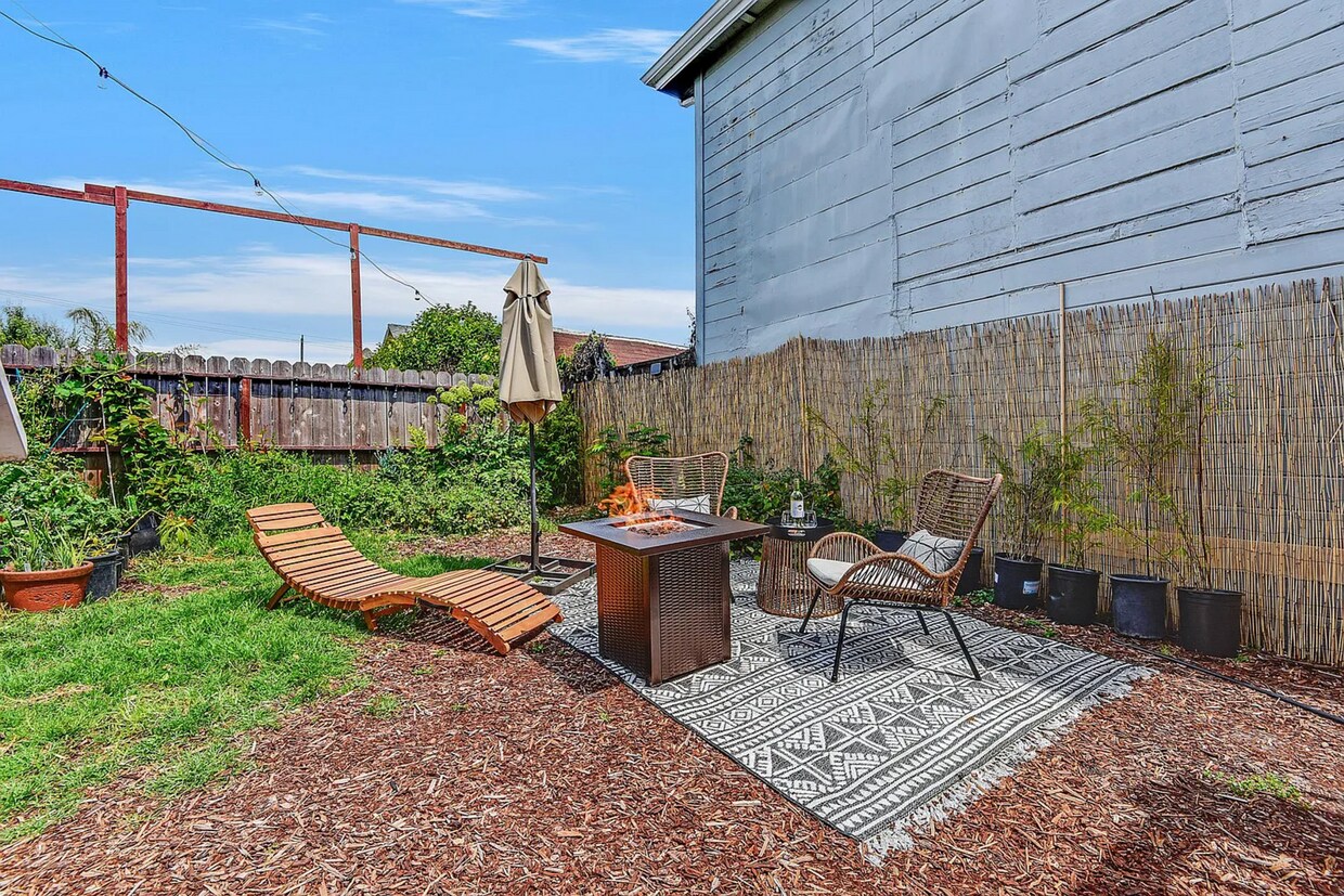 946 Aileen St Unit B.1347559, Oakland, CA 94608 | Apartments.com