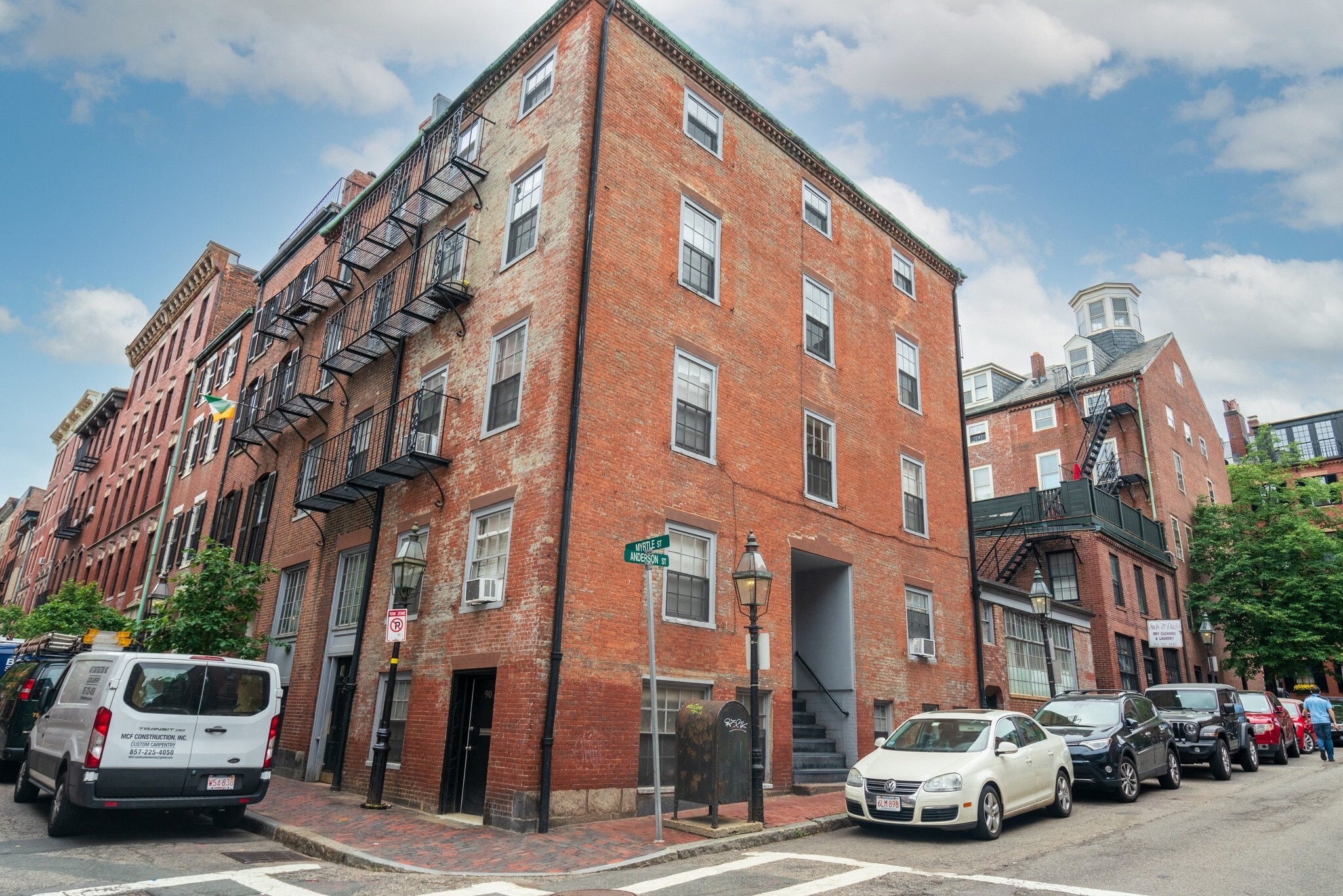 90 Myrtle St Unit 90-08, Boston, MA 02114 | Apartments.com
