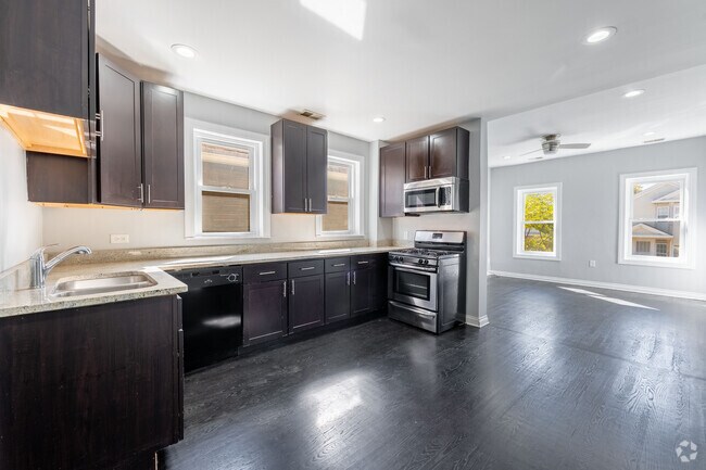 Little Village Apartments under $2,100 - Chicago, IL - 4 Rentals ...