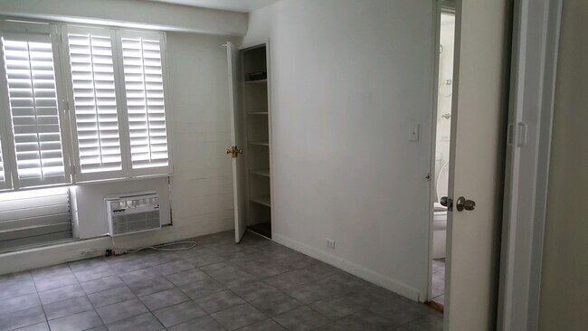 555 University Ave Unit 1001, Honolulu, HI 96826 - Condo for Rent in ...