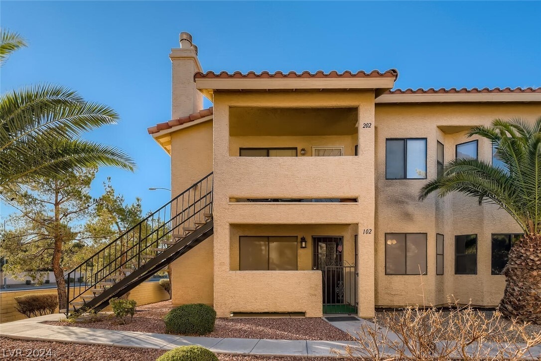 1109 N Buffalo Dr Unit 102, Las Vegas, NV 89128 - Condo for Rent in Las ...