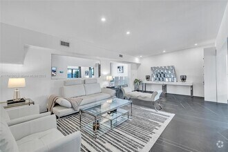 Pinewood Apartments for Rent with a Garage - Miami, FL - Updated Today ...