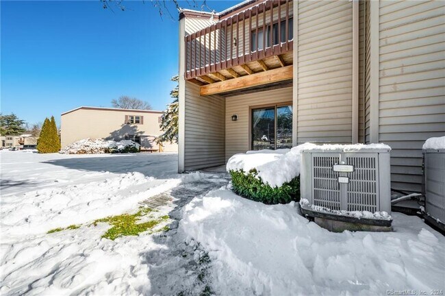 1301 Twin Circle Dr Unit 1301, South Windsor, CT 06074 - Condo for Rent in South Windsor, CT ...