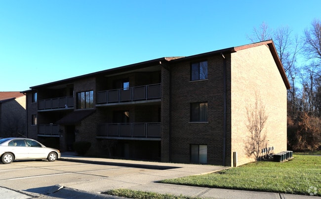 Devou Village Apartments - Ft Wright, KY | Apartments.com