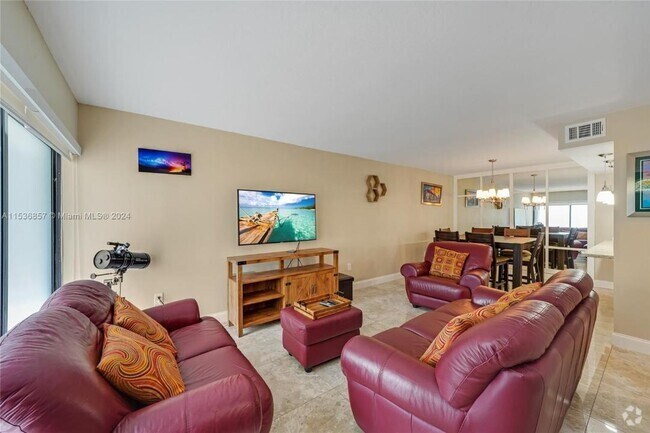 The Hammocks Apartments for Rent with Hardwood Floors - Miami, FL - 42 ...