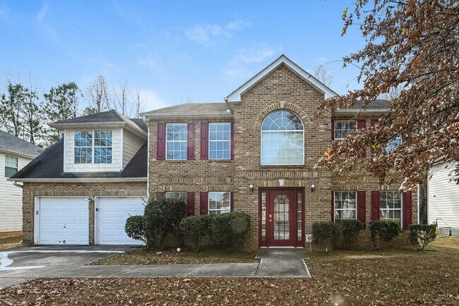 The Promenade at Rex Ridge Apartments for Rent with a Garage - Rex, GA ...