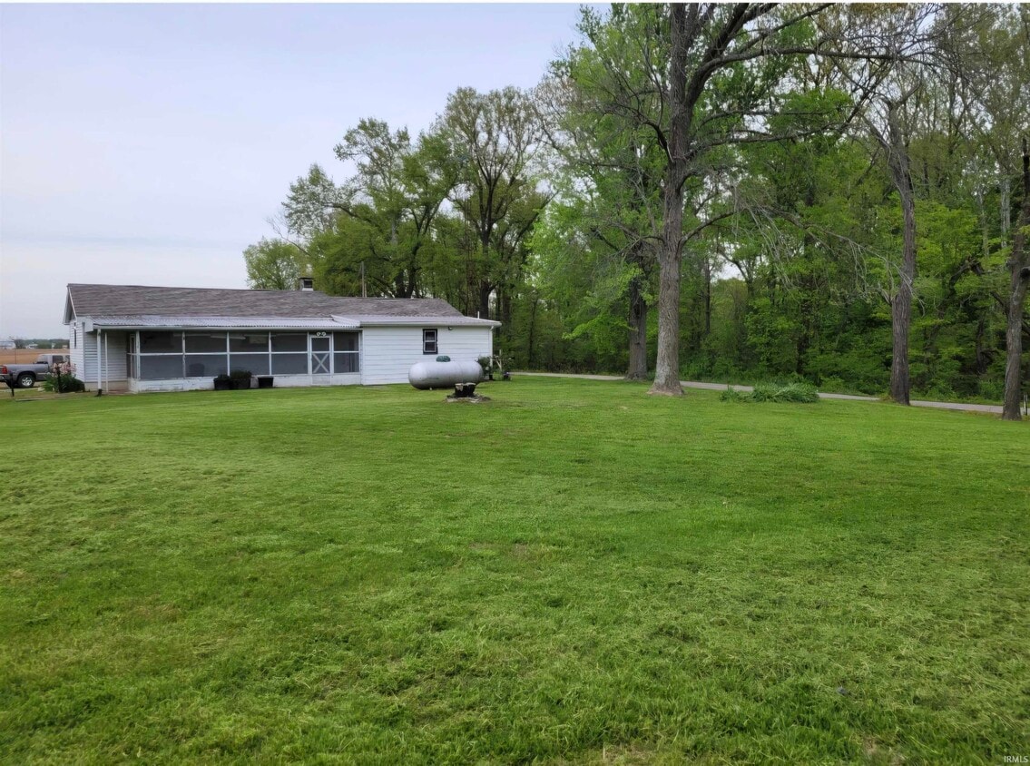 4223 S Taleia Dr, Oakland City, IN 47660 - House Rental in Oakland City ...