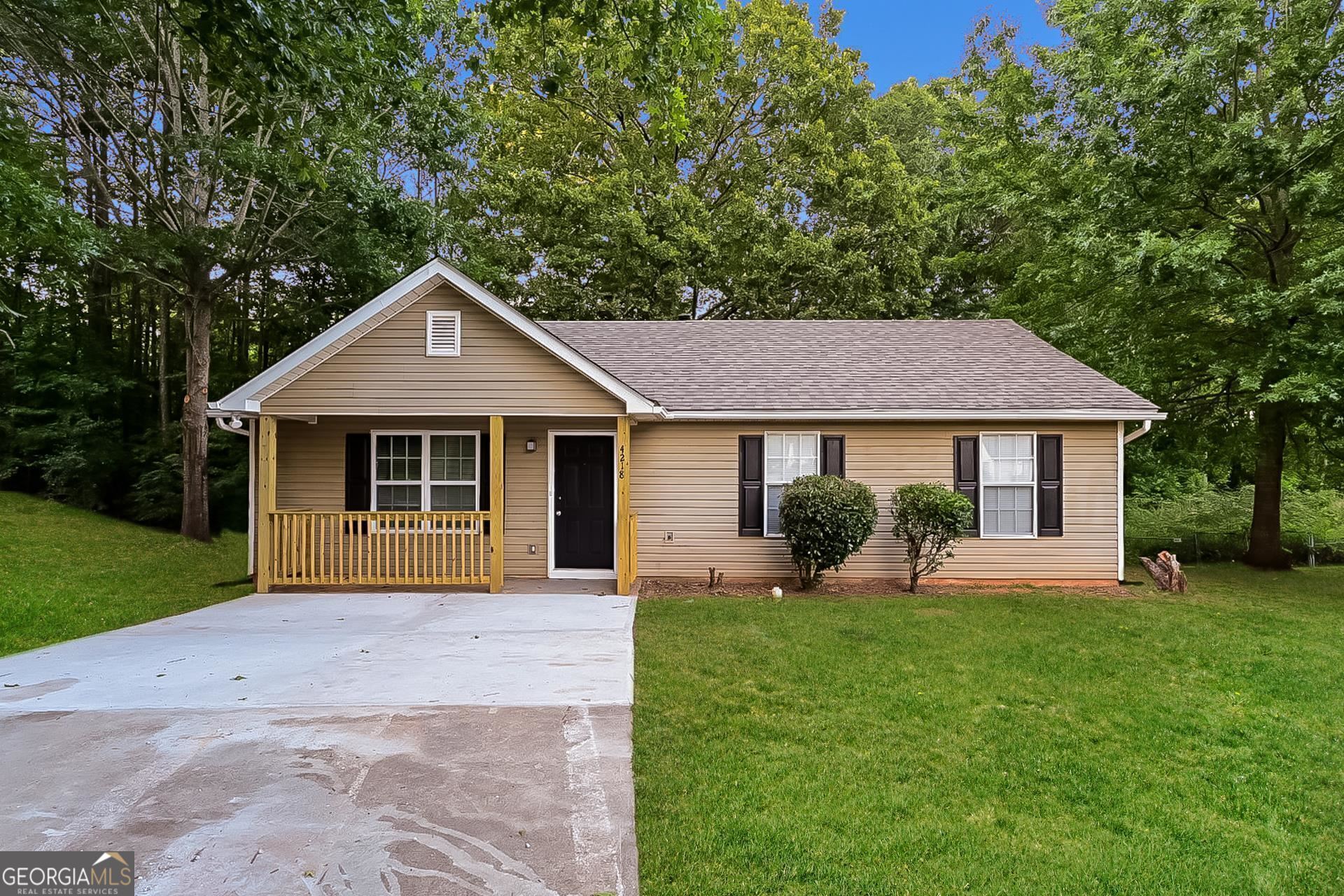 4218 Viewpoint Trail, Ellenwood, GA 30294 - House Rental in Ellenwood ...