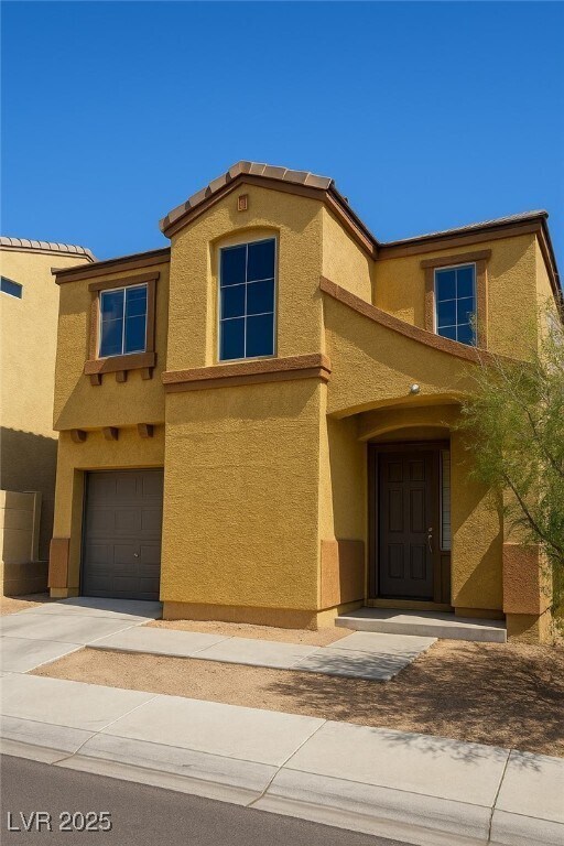 Pacific Montage Collage Apartments for Rent with a Garage - Las Vegas ...