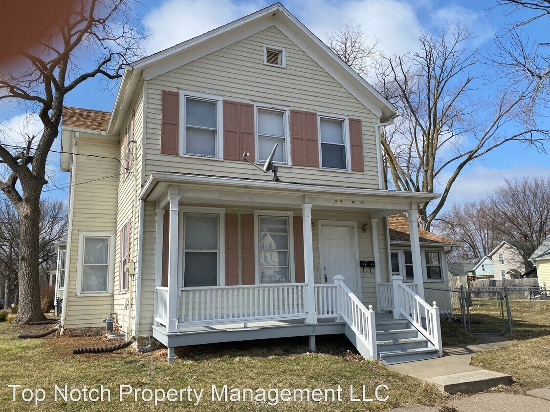 1502 Ripley St, Davenport, IA 52803 - House Rental in Davenport, IA ...
