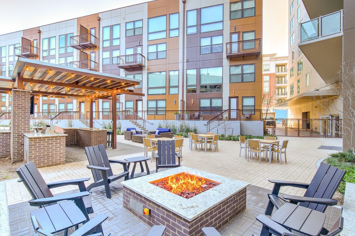 Mondrian West Village - Dallas, TX, 75204 | Apartments.com