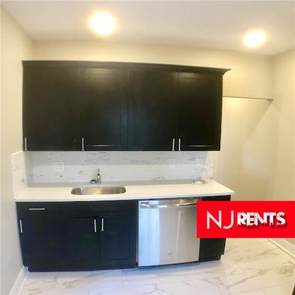 840 Jackson Ave Unit 3, Linden, NJ 07036 - Room for Rent in Linden, NJ ...