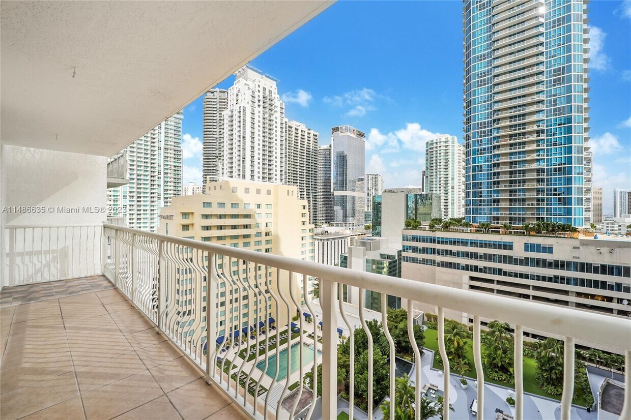 1200 Brickell Bay Dr Unit 2422, Miami, FL 33131 - Condo for Rent in Miami, FL | Apartments.com