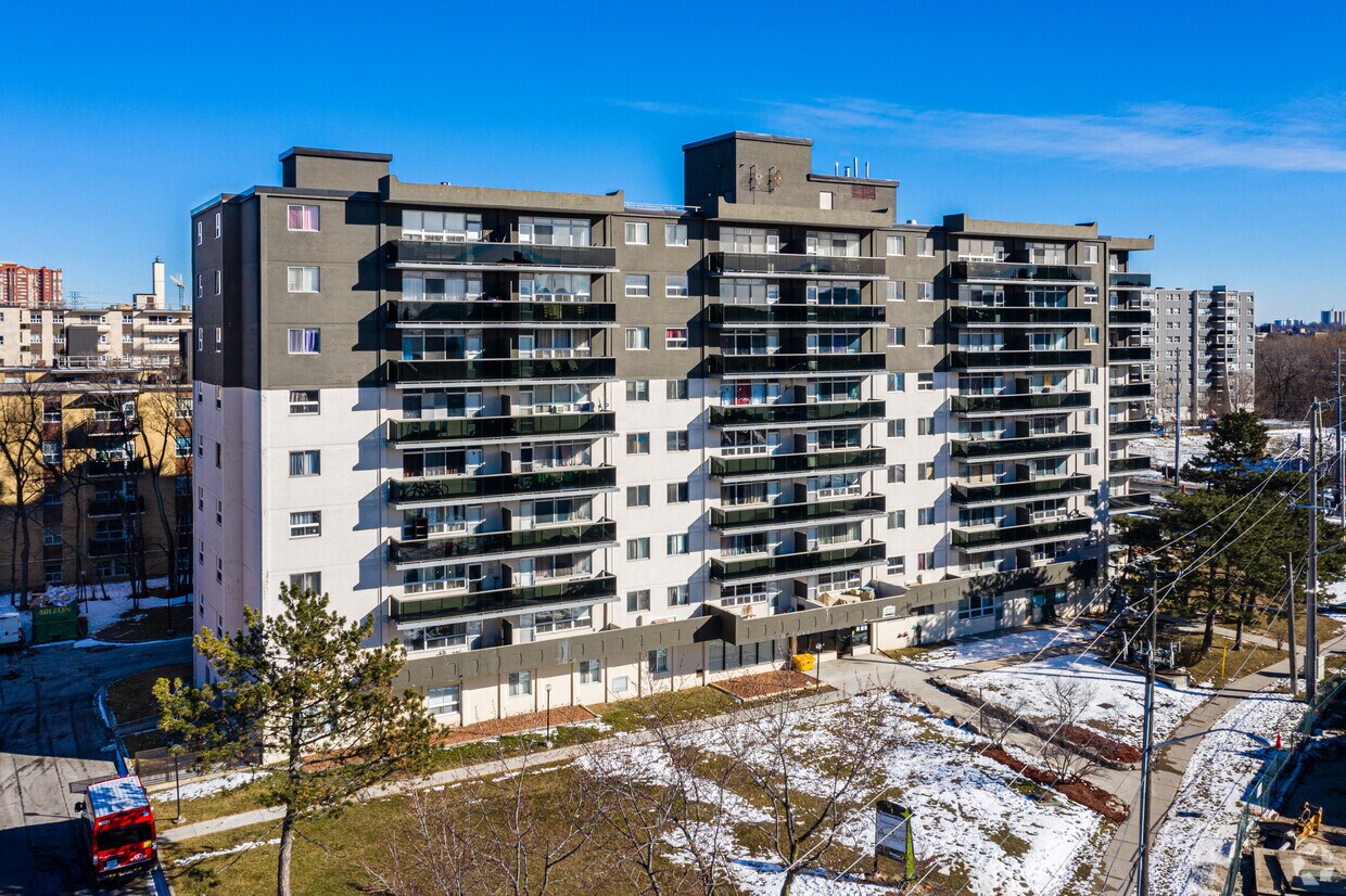 1 Rosemount Apartments - 1 Rosemount Dr Toronto, ON | Apartments.com