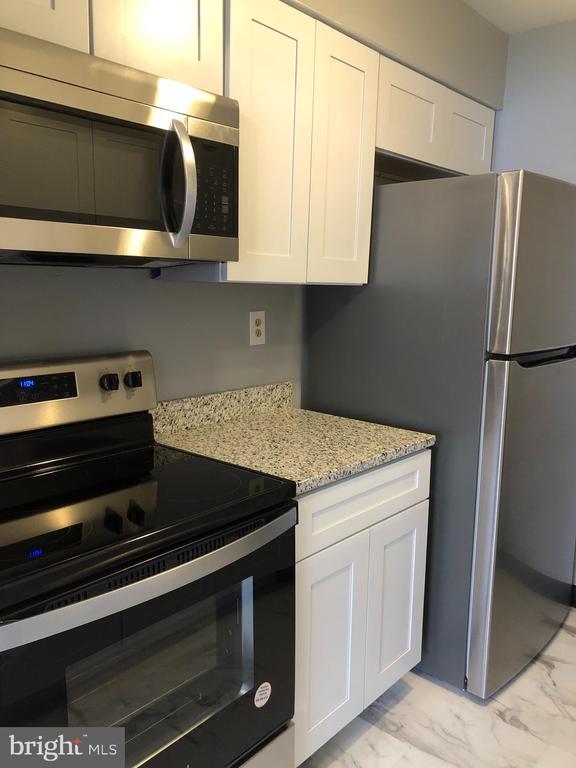 16 Revelle St, New Castle, DE 19720 - Townhome Rentals in New Castle DE ...