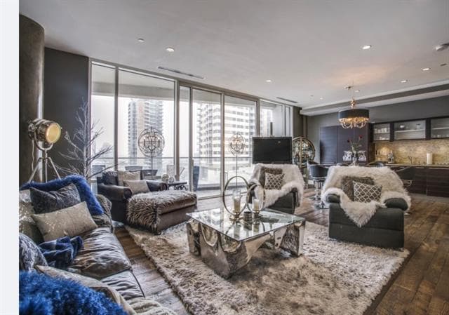 2408 Victory Park Ln Unit 1034, Dallas, TX 75202 - Condo for Rent in ...