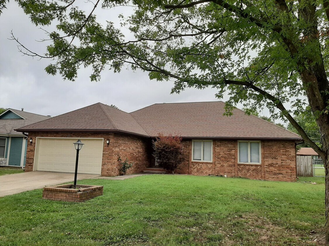 3443 Tracy Ct, Springfield, MO 65807 - House Rental in Springfield, MO ...