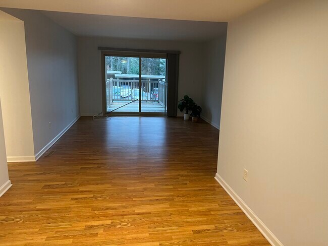 6620 Chaffee Ct Unit J1, Brecksville, OH 44141 - Condo for Rent in ...