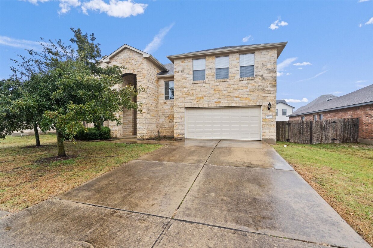 19617 Cheyenne Valley Dr, Round Rock, TX 78664 - House Rental in Round ...