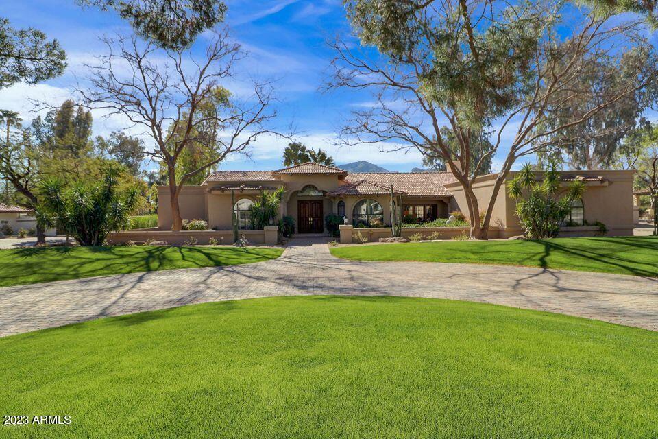 5803 E Vía Del Cielo, Paradise Valley, AZ 85253 - House Rental in ...