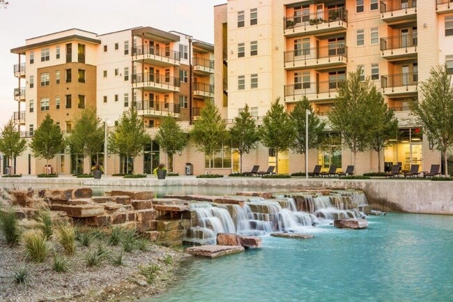 Apartments for Rent with Wheelchair Access Near The Lakes on Legacy ...