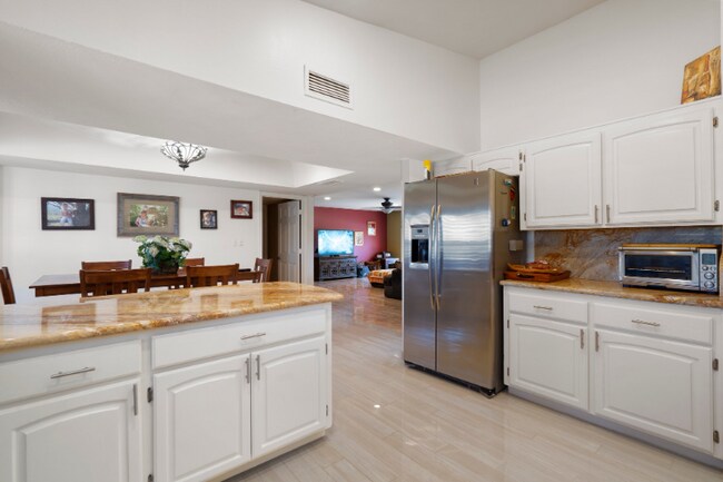 7831 E Charter Oak Rd, Scottsdale, AZ 85260 | Apartments.com