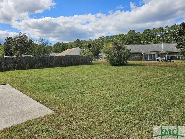 40 Lewis Dr, Richmond Hill, GA 31324 - House Rental in Richmond Hill ... 40 Lewis Dr, Richmond Hill, GA 31324 - House Rental in Richmond Hill ...