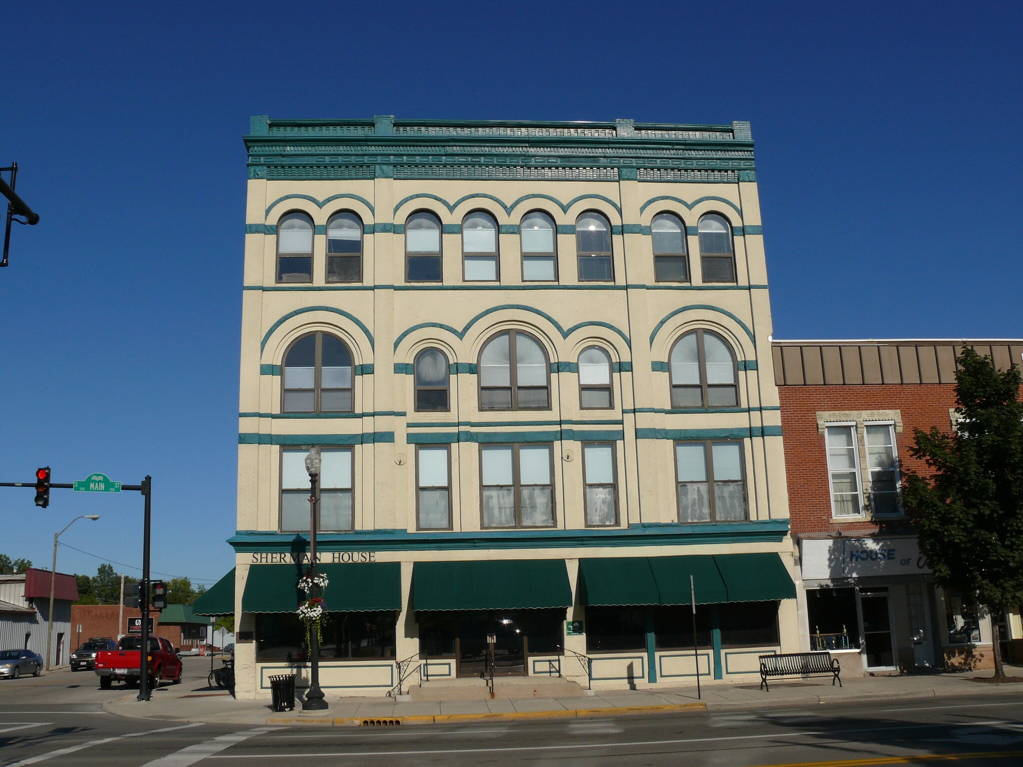 Sherman House - 115 E Front St Findlay, OH 45840 | Apartments.com