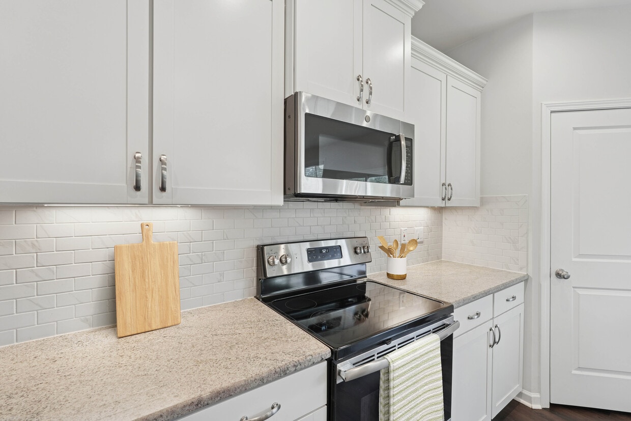 Avalon Townhomes Brier Creek Townhomes for Rent - Morrisville, NC ...