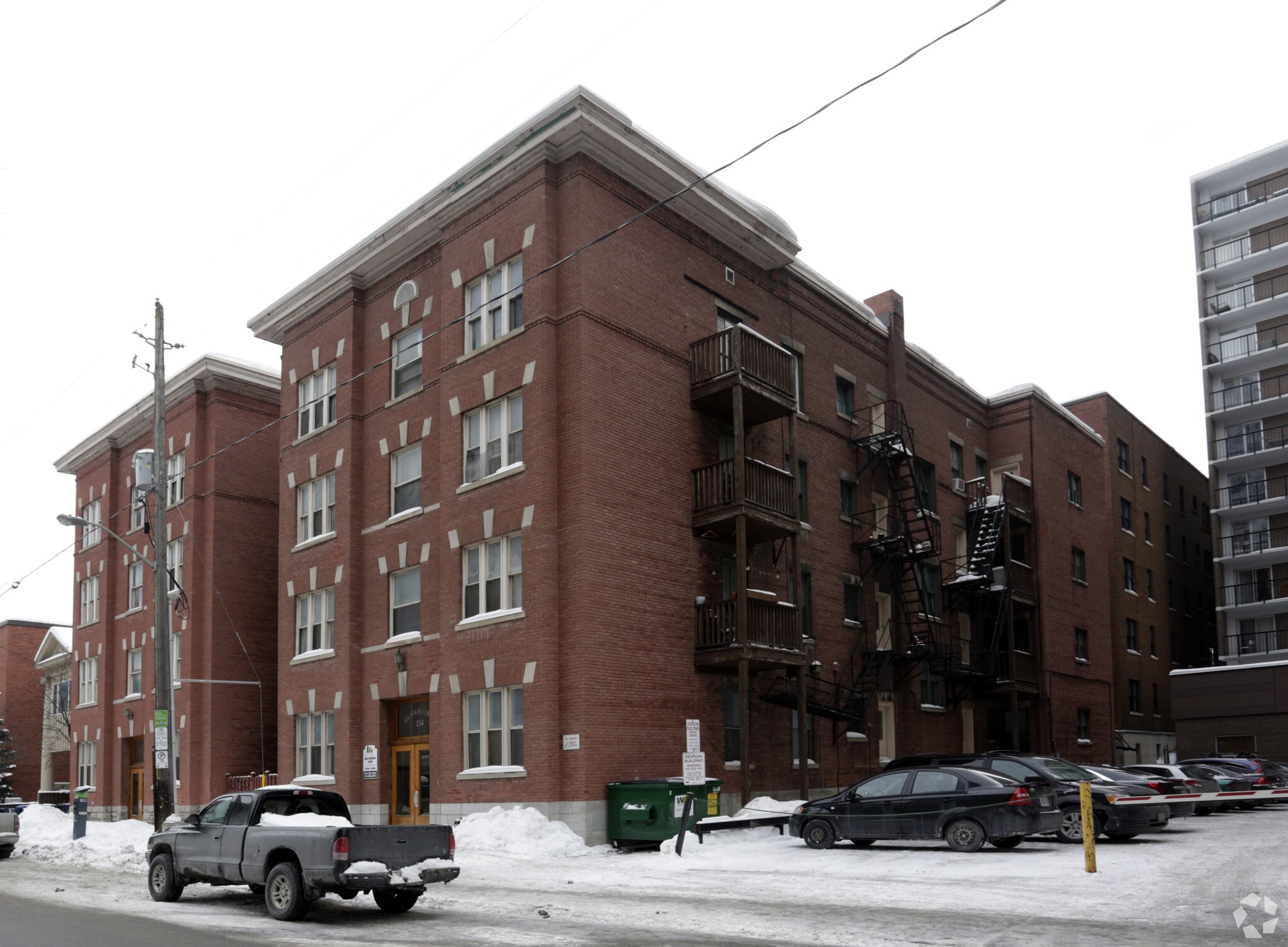Cooper Ave Apartments - 250-254 Cooper St Ottawa, ON | Apartments.com