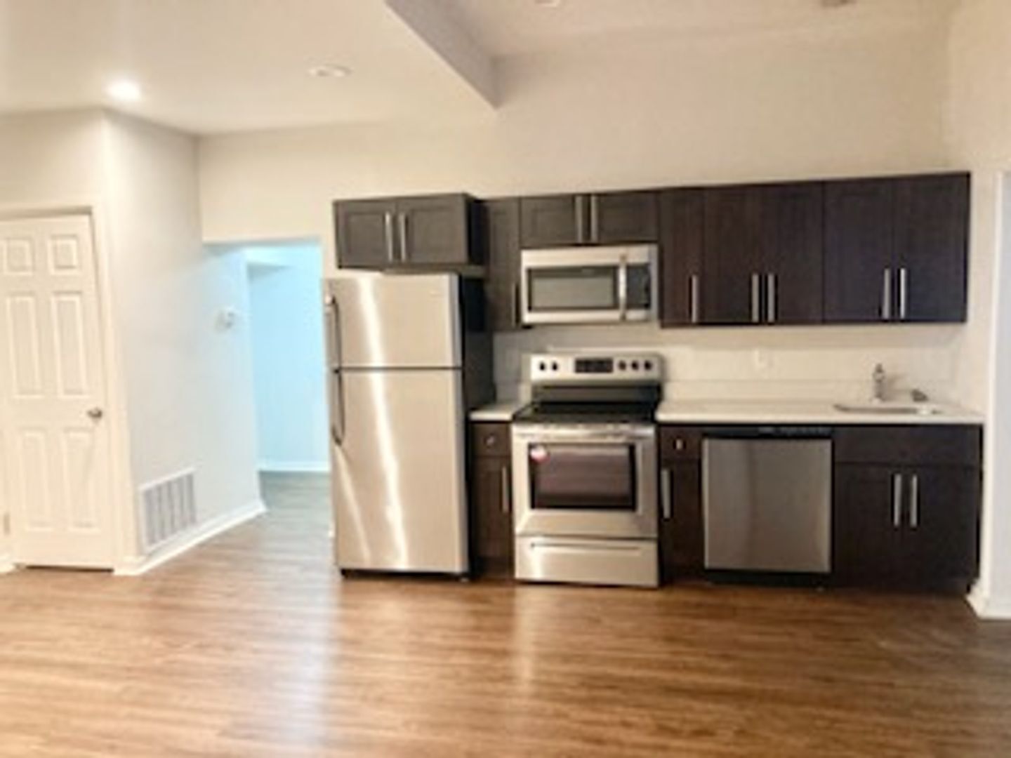1944 Cecil B. Moore Ave Unit 1, Philadelphia, PA 19121 - Room for Rent ...