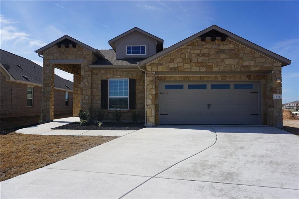 1021 Swan Flower St, Leander, TX 78641 - House Rental in Leander, TX ...