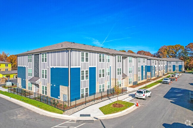 Elevate Lake Norman - 168 Headwater Cir Mooresville, NC - Apartments for Rent in Mooresville ...