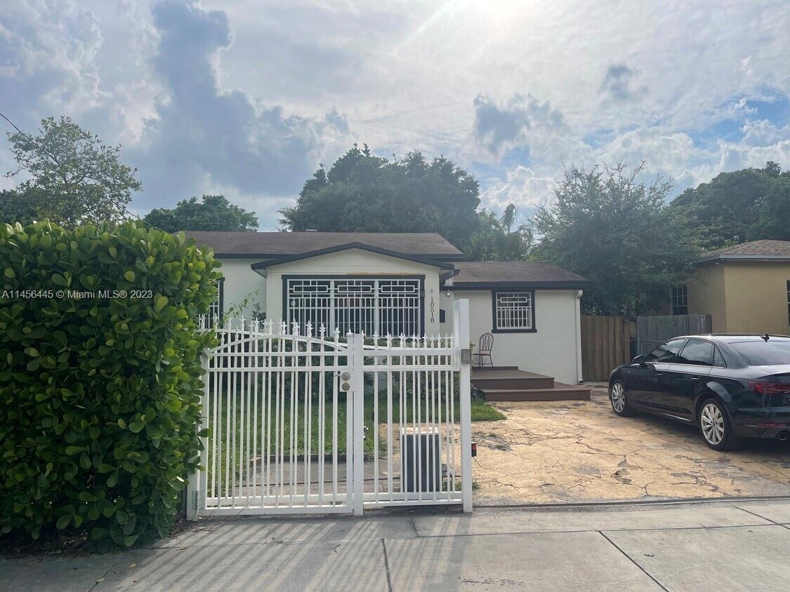 10518 NW 6th Ave, Miami, FL 33150 - House Rental in Miami, FL ...