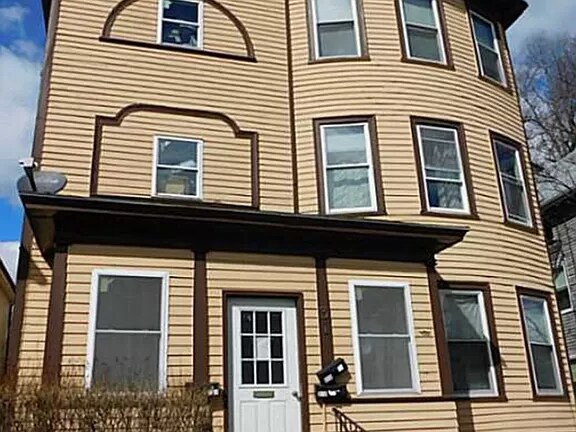 31 Capital St Unit 2nd floor, Pawtucket, RI 02860 | Apartments.com